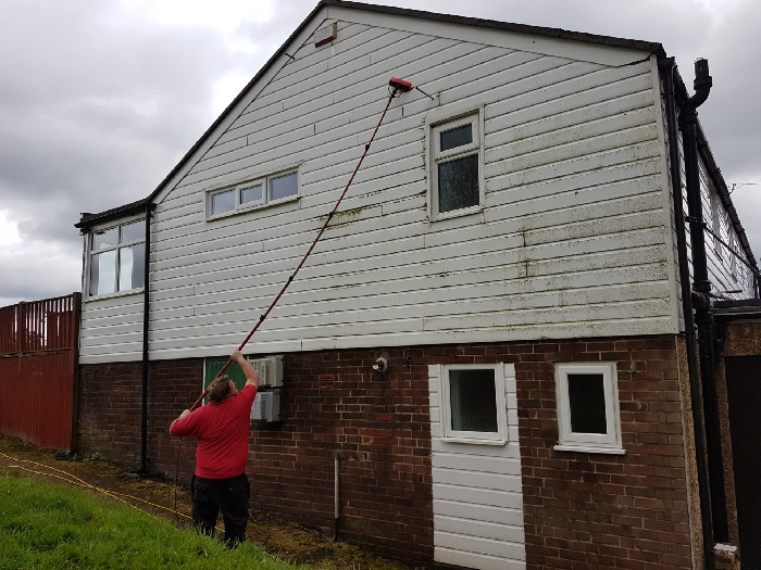 UPVC Surface cleaning :: Pure and Clean